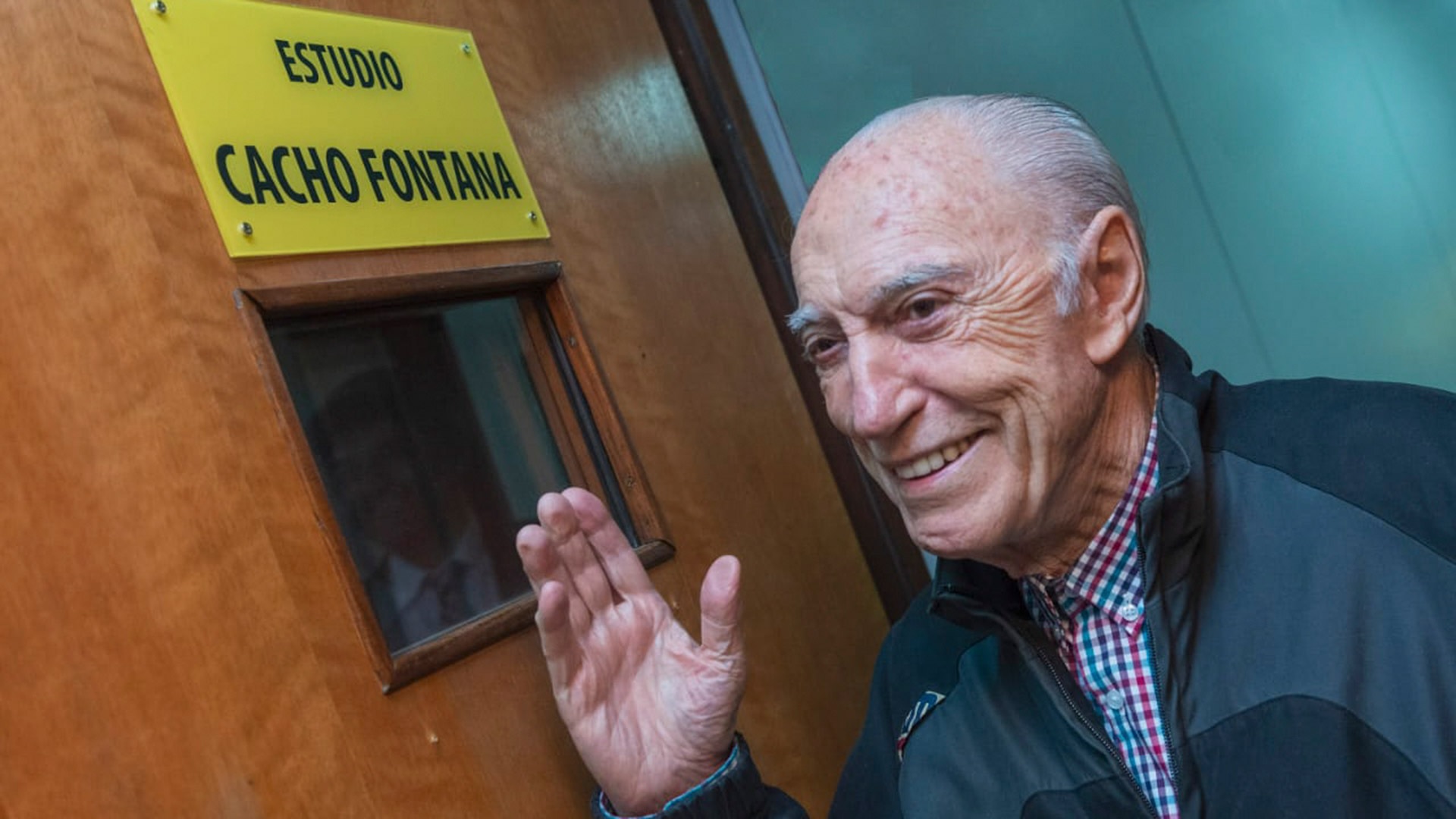 A los 90 años, murió el gran locutor Cacho Fontana - Canal Doce Misiones