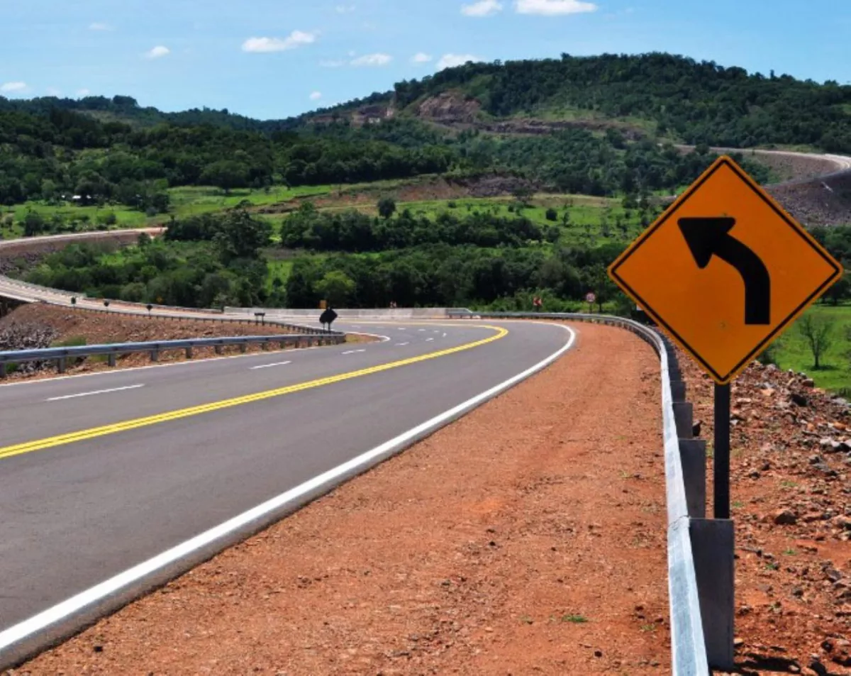 La Ruta Provincial 8 brindará mayor accesibilidad en Puerto Leoni ...