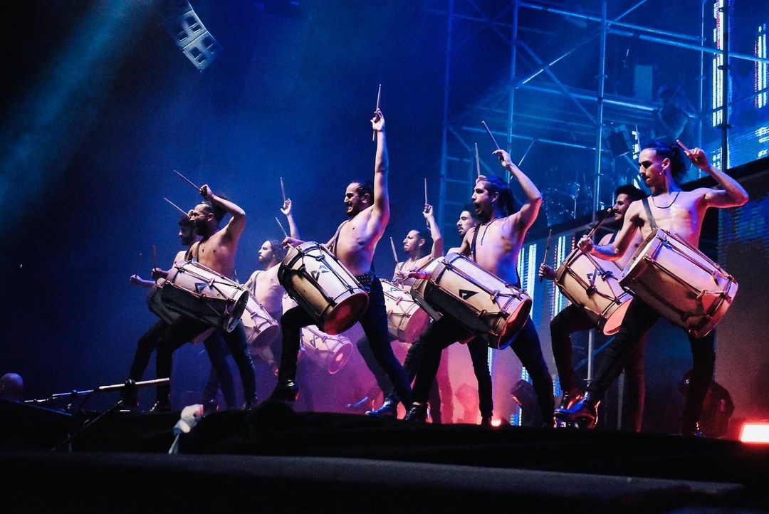 El grupo Malevo brindó un show en las calles de Qatar - Canal Doce Misiones