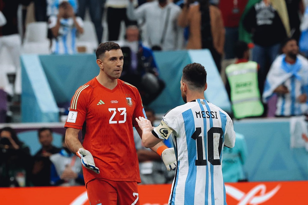 Dibu Martínez imbatible, rompió un récord histórico en la Selección ...