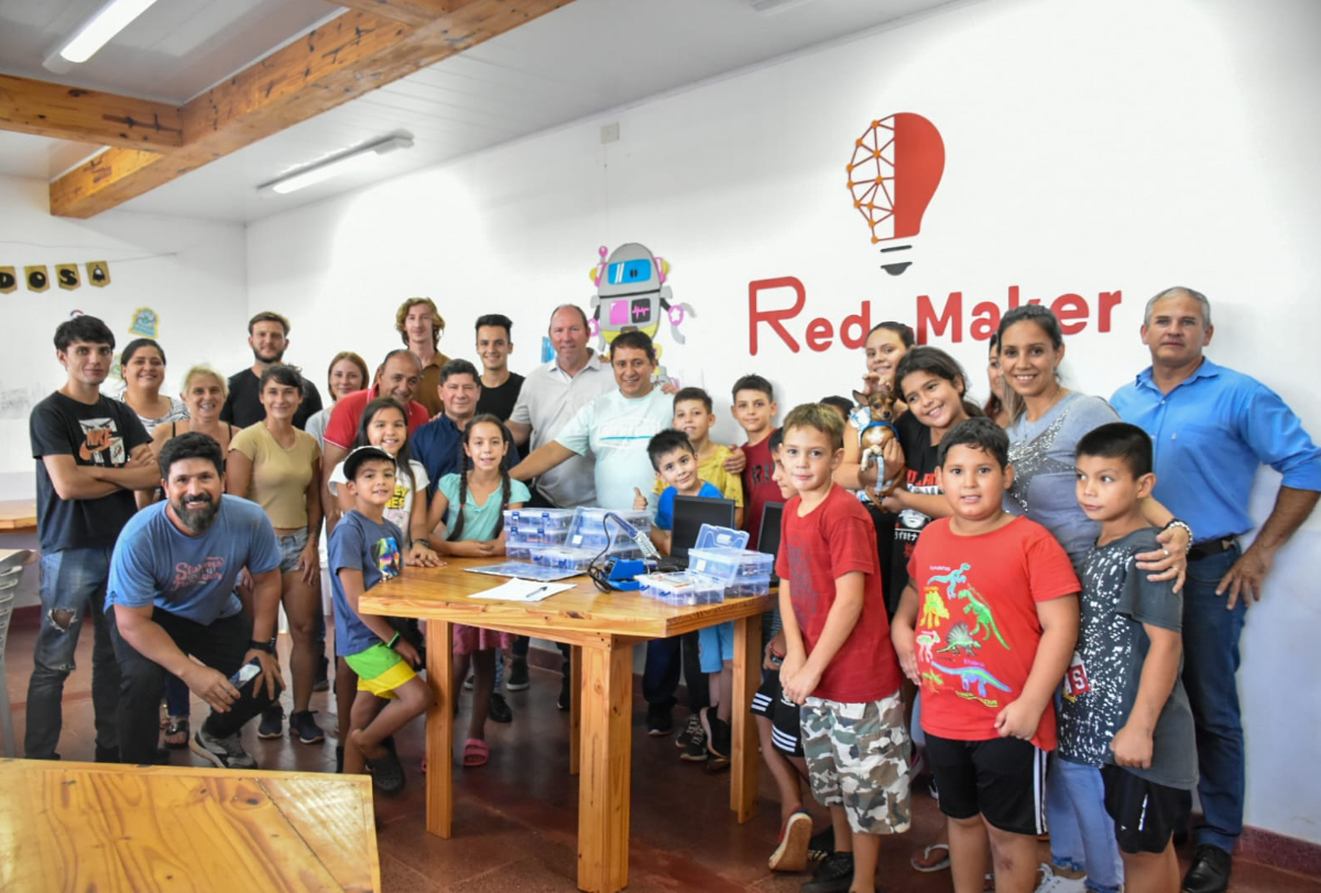 Refuerzan la Red Maker con nuevos kits de robótica