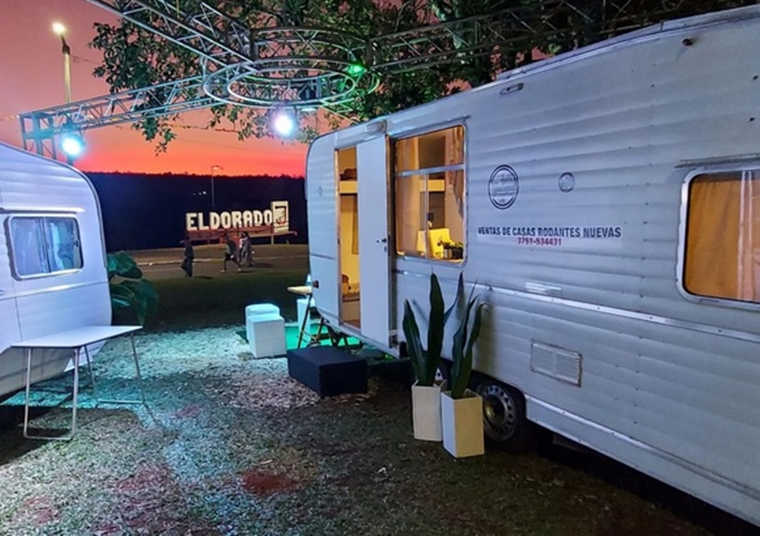 Eldorado reúne a una caravana de casas rodantes - Canal Doce Misiones