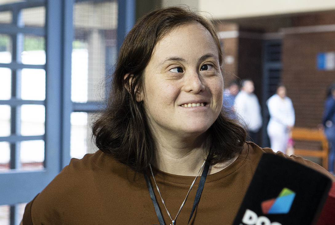 Inclusión y deber: Lara fue delegada electoral de la escuela 528 de ...