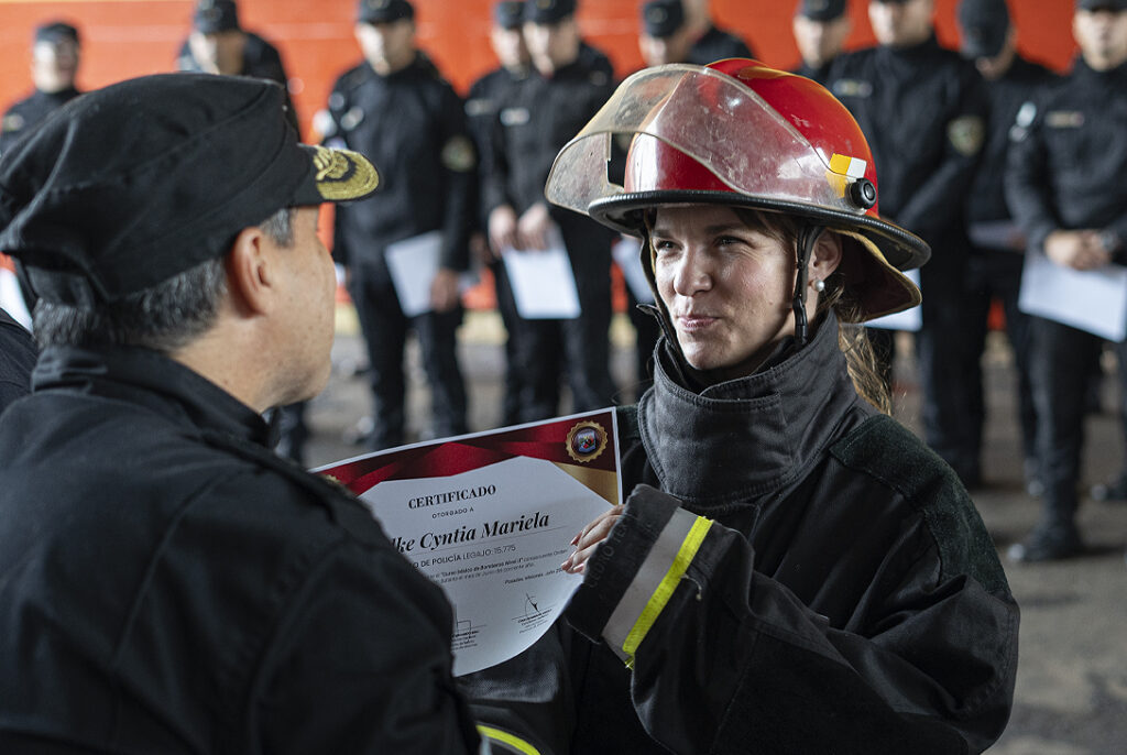 A 93 años del primer cuartel de bomberos, las voces de los primeros servidores - Canal Doce Misiones