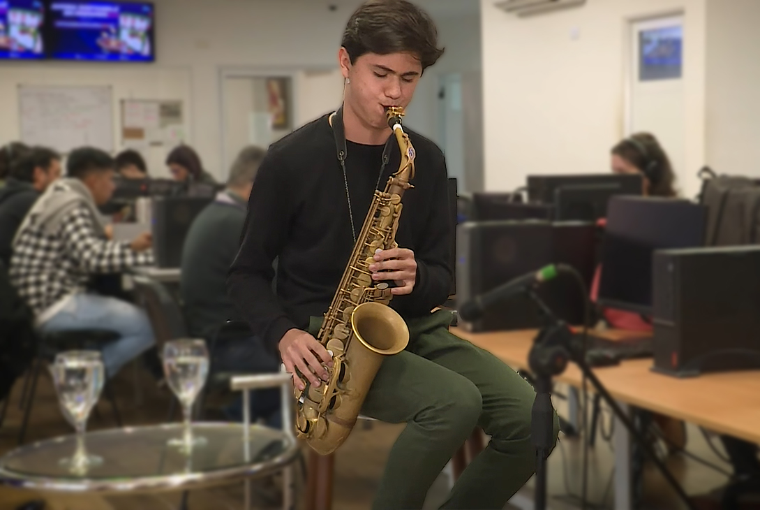 El saxofonista Thomas Rossi ya está en Estados Unidos - Canal Doce Misiones