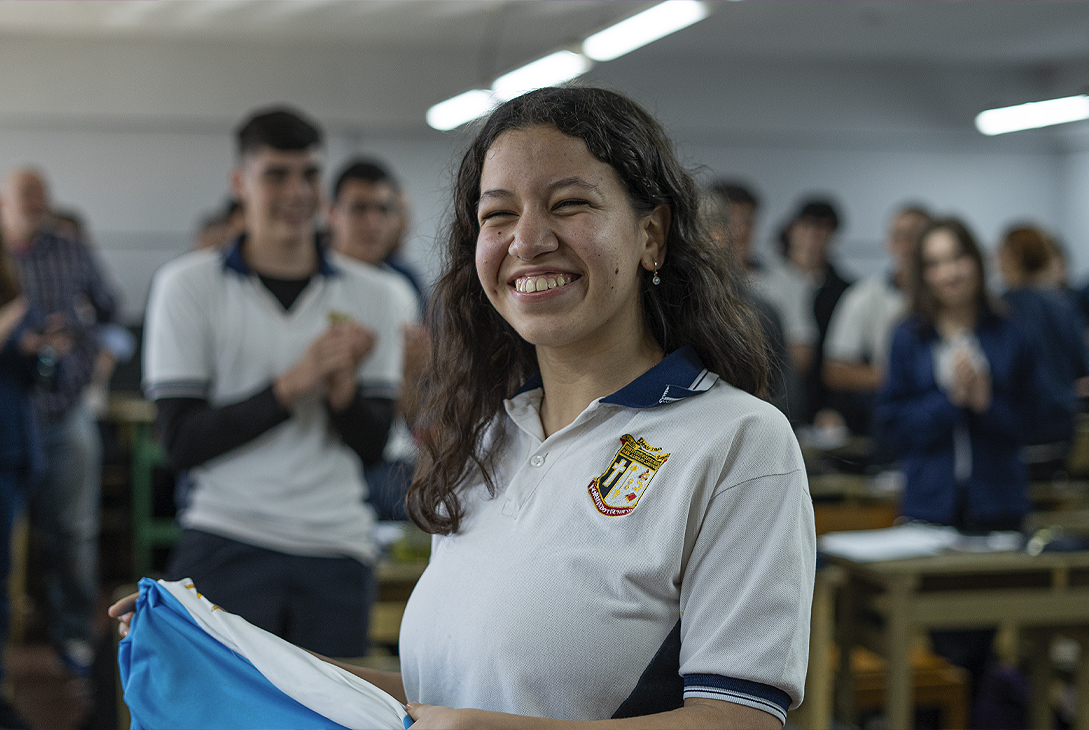 Victoria Rojas, la misionera entre los mejores diez estudiantes del ...