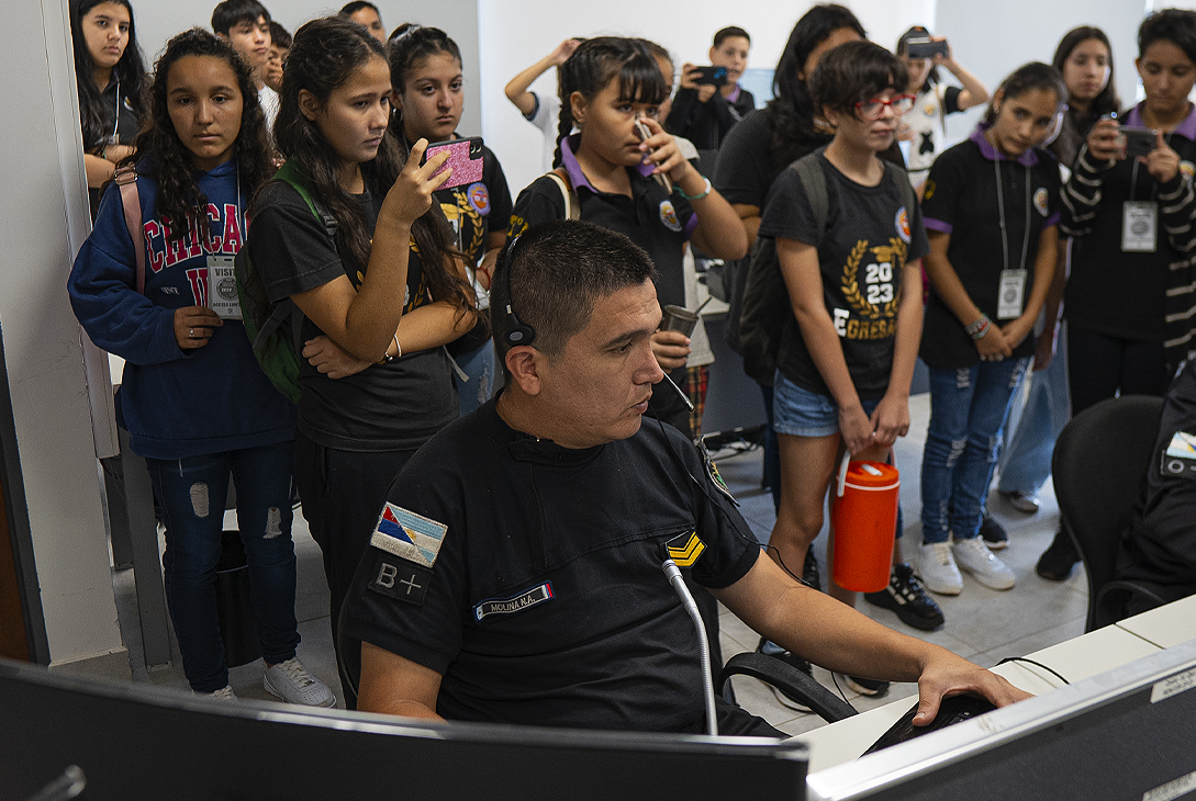 Un día en el Centro Integral de Operaciones 911