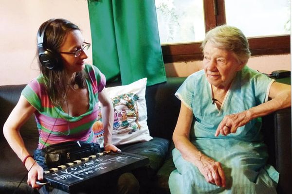 Un día como hoy nacía en Francia la hermana Ivonne Pierrón - Canal Doce ...