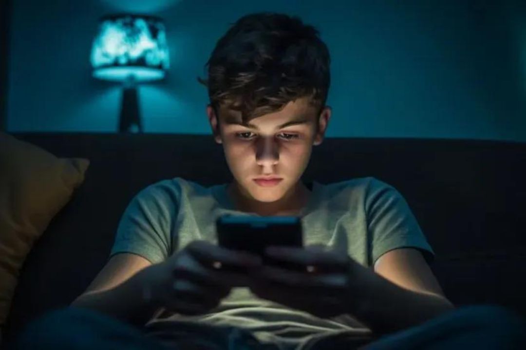 Cuáles son las estrategias de Educación para abordar la ludopatía infantil