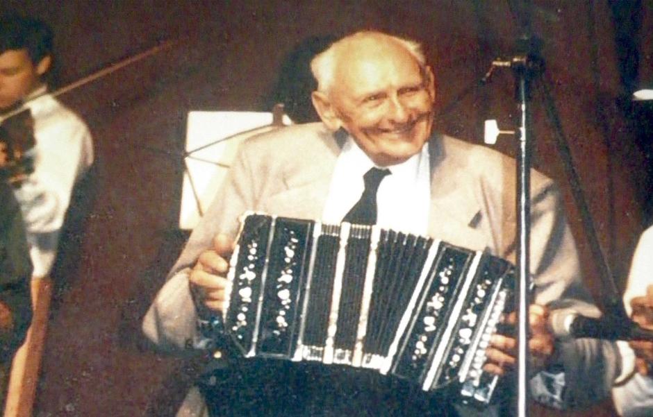 Oberá celebra el 31° Festival Provincial de la Verdulera - Canal Doce ...