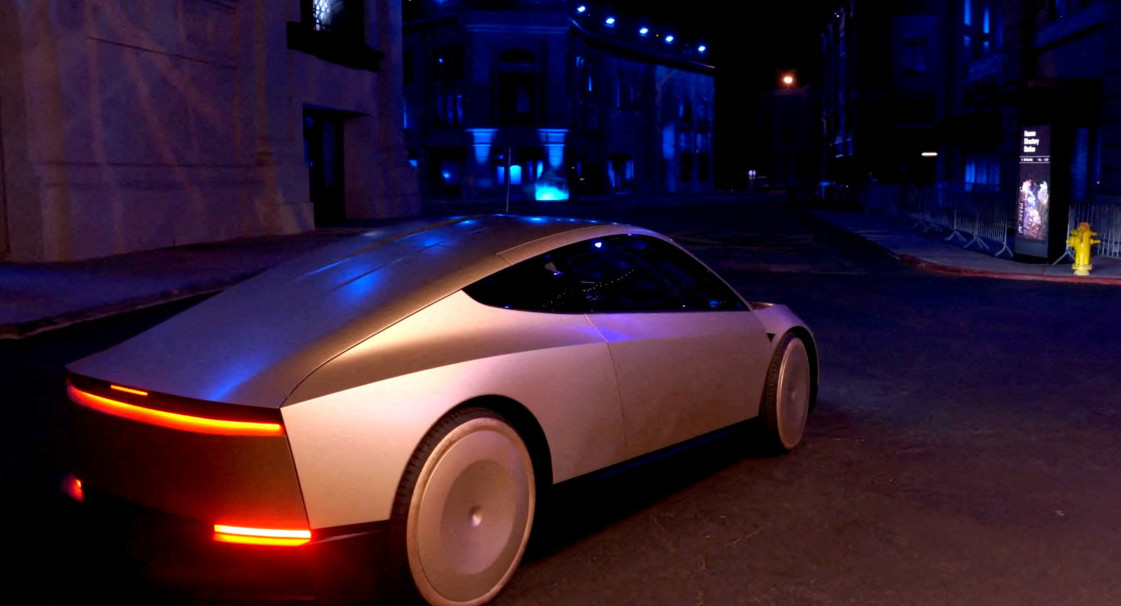 Así es Cybercab, el taxi sin chofer que presentó Elon Musk en un evento ...