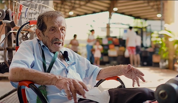 Murió Hugo Tito Barraza, el reconocido afilador de cuchillos de Posadas ...