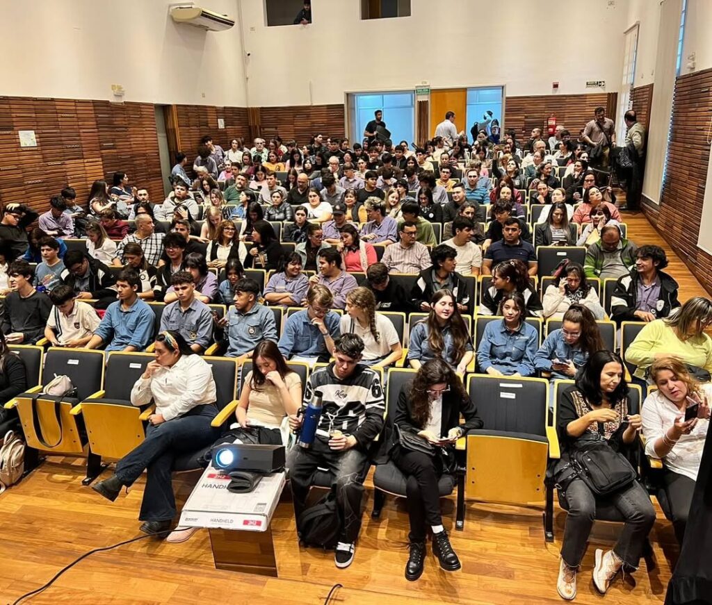 Educación financiera e inteligencia artificial, ejes clave para formar ...
