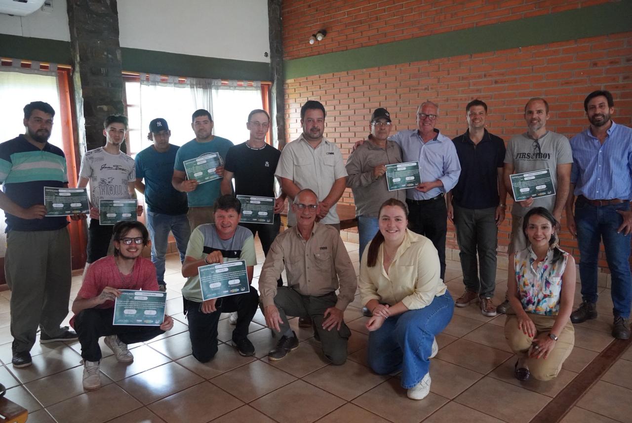 Industria fortalece la formación técnica y el desarrollo PyME en Puerto ...