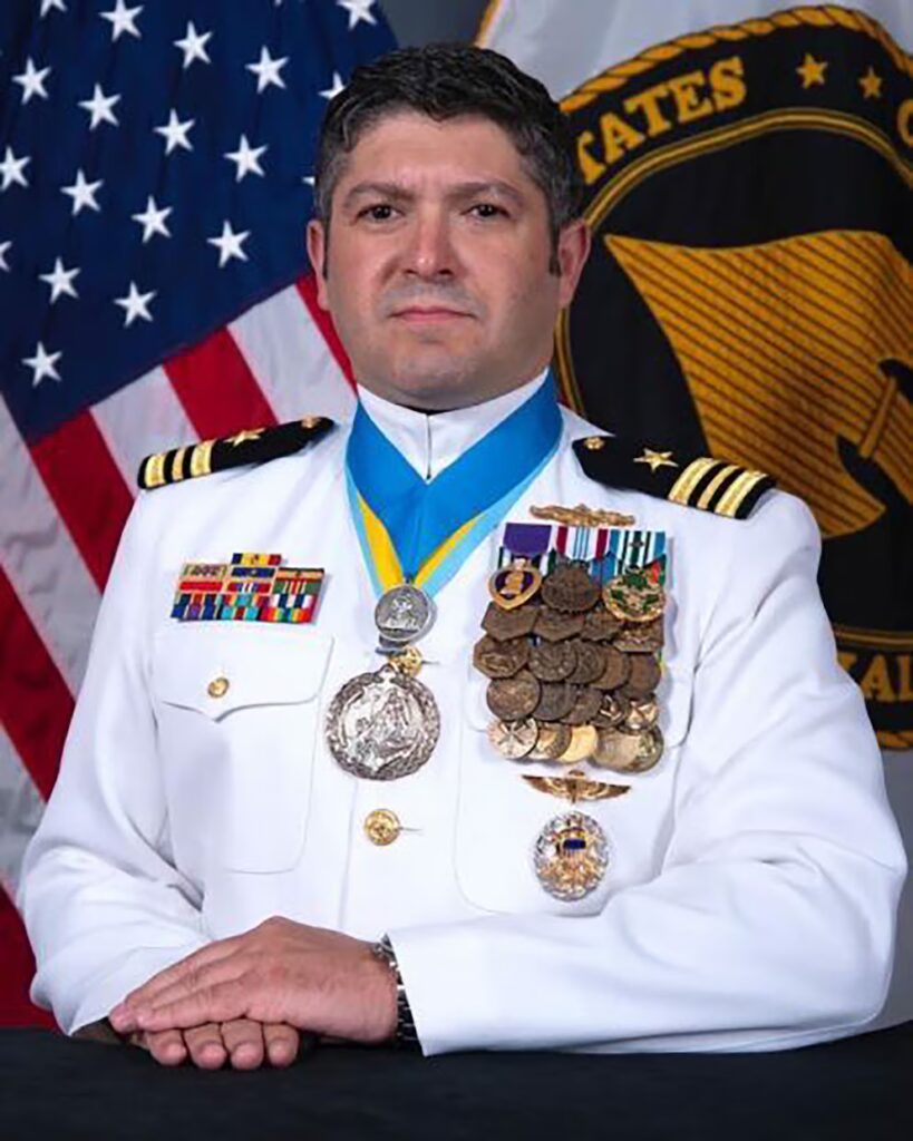 Quién es el exmilitar que dirigió el operativo para sacar a María ...