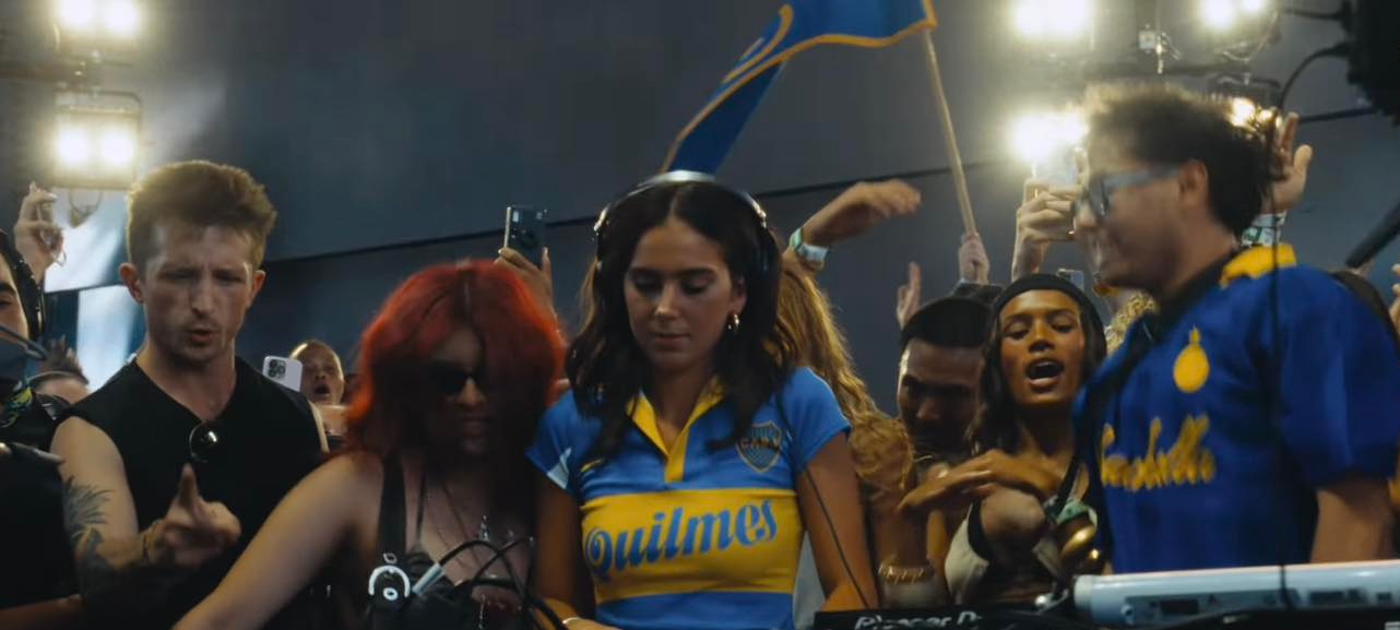 La DJ Zulan llevó la pasión de la hinchada argentina a lo más alto del ...